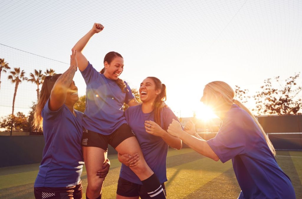 Sport : ces initiatives qui donnent aux filles l’envie de continuer